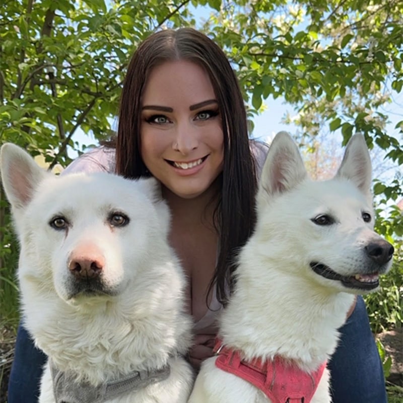 Meet Shannon, Redmond Kennel technician