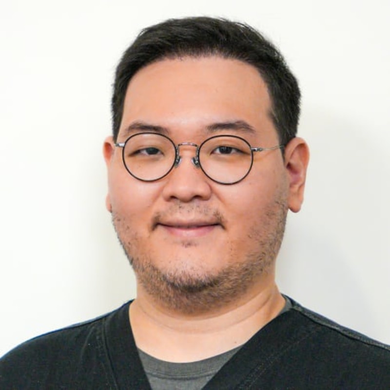 Meet Dr. Song | Surrey Dentists | Hanin Dental Surrey